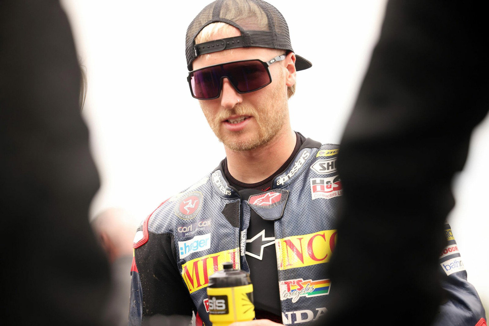 Isle of Man TT 2026: Teams, Fahrer und Todds Verletzung