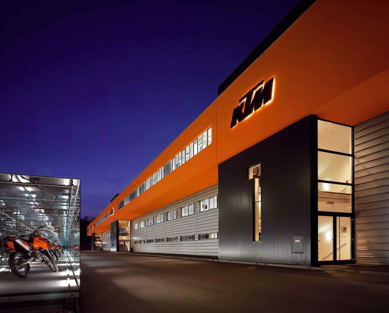 Bajaj Mobility KTM Annual Report 2025: Figures, Restructuring, Outlook