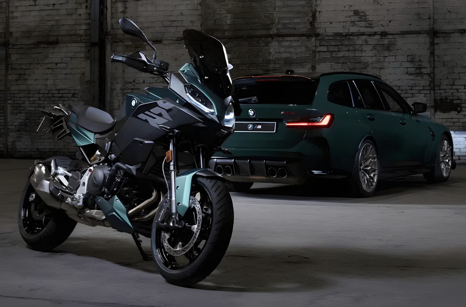 BMW F 900 R and F 900 XR: Exclusive Paintwork for France