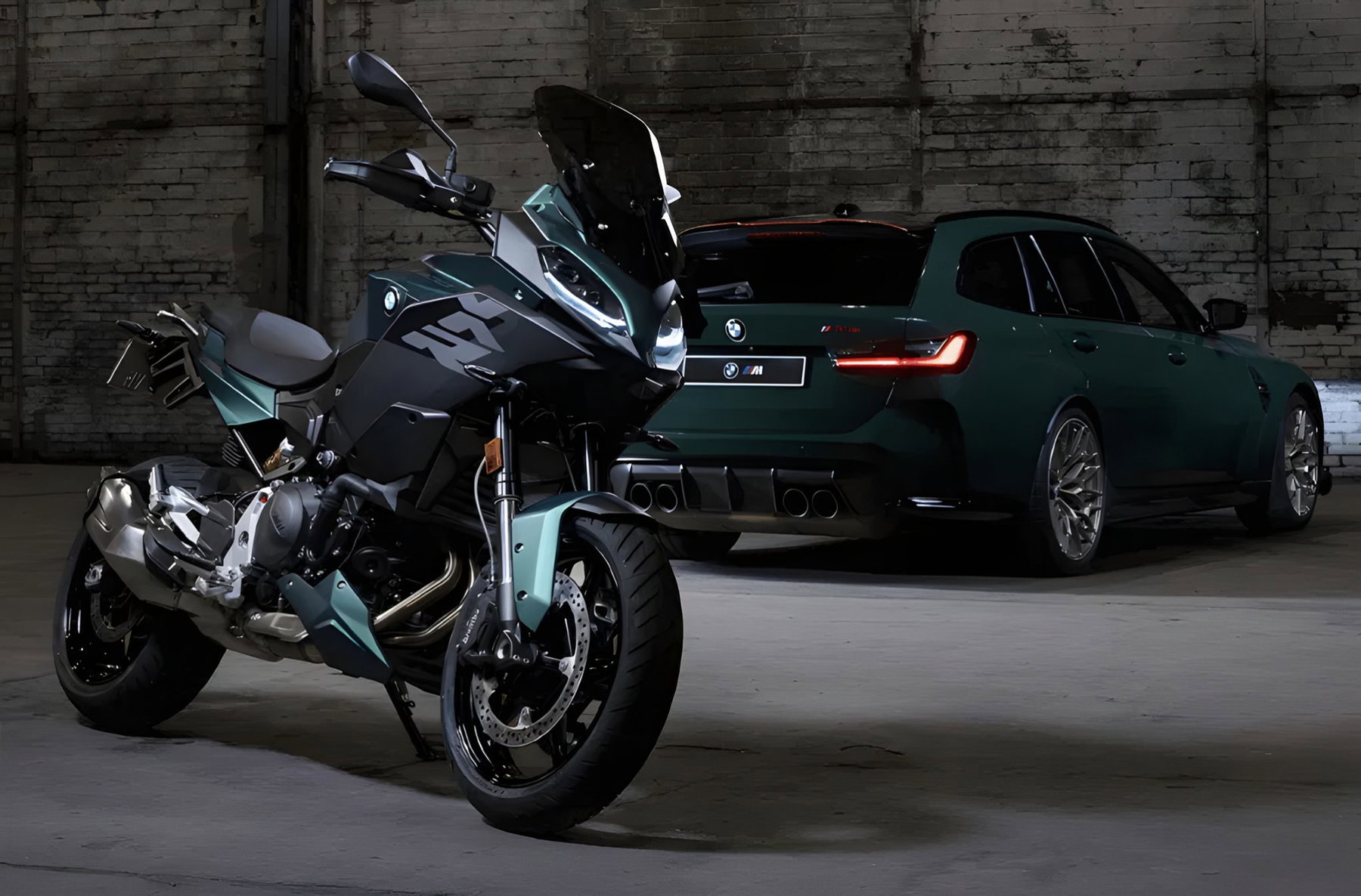 BMW F 900 R and F 900 XR: Exclusive Paintwork for France