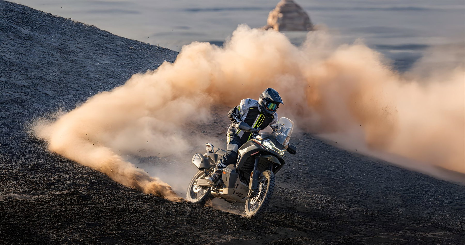 CFMOTO 1000MT-X 2026: Price, Specs, Engine, Features