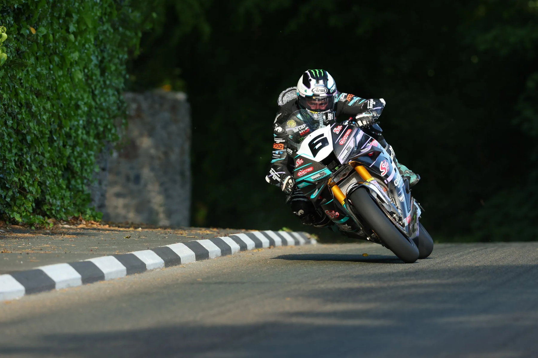 Isle of Man TT 2026 Qualifying Superbike Results