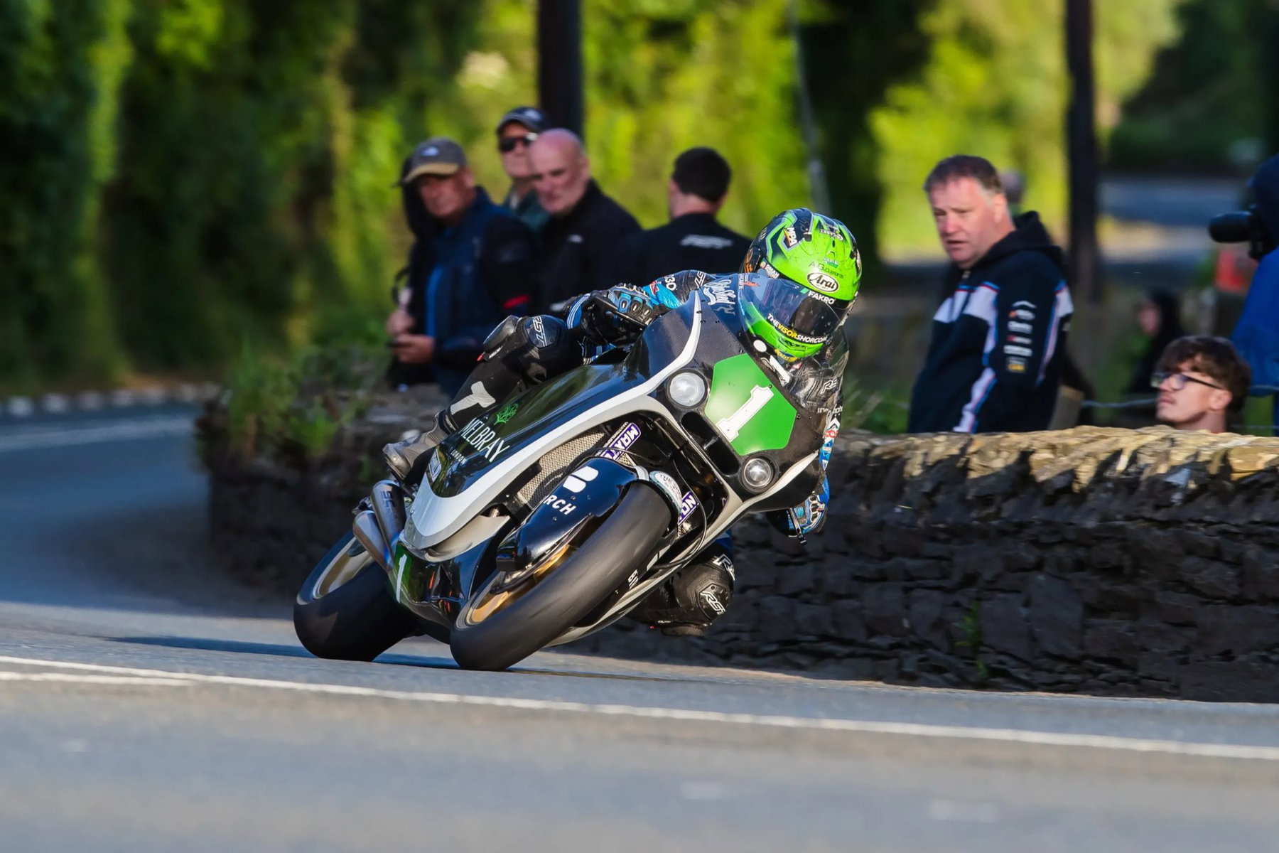 Isle of Man TT 2026 Supersport Qualifying: Dunlop Dominates