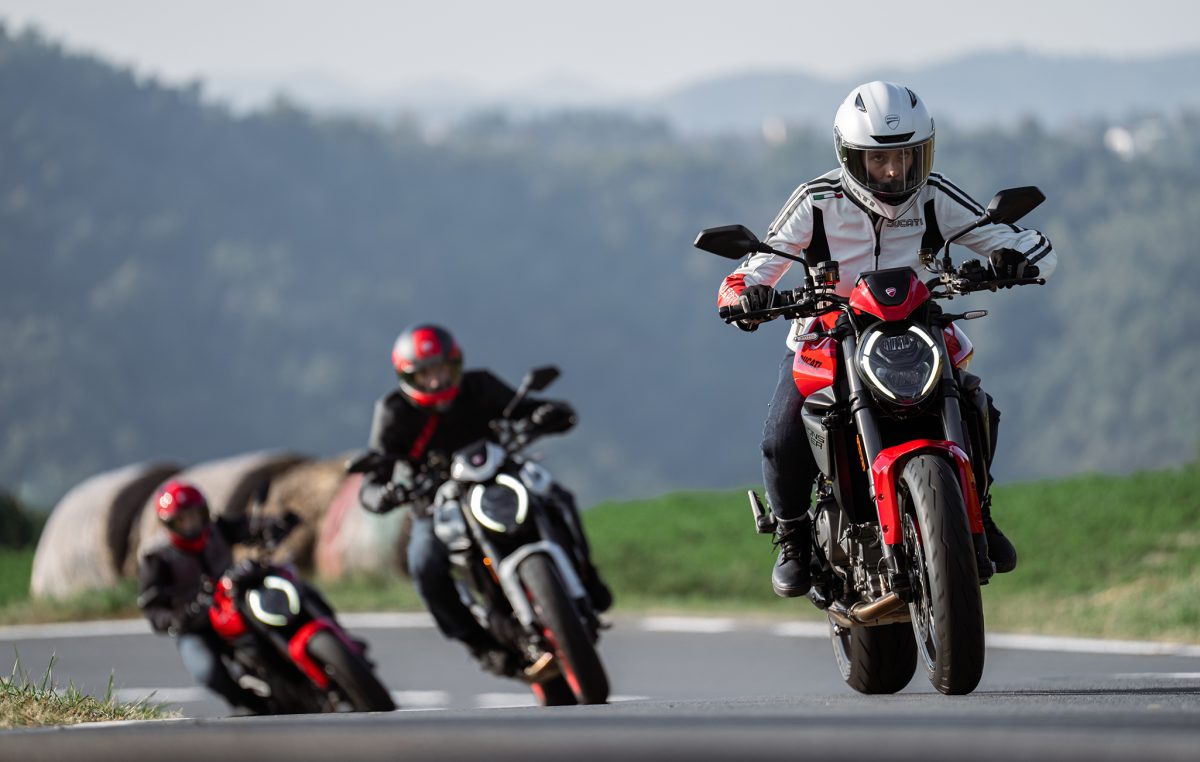 Ducati Monster 2026 — Specs, Photos & Price